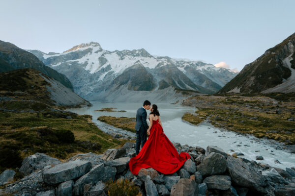 Capturing Love in the Majestic Mount Cook National Park: Jasmine and CT ...